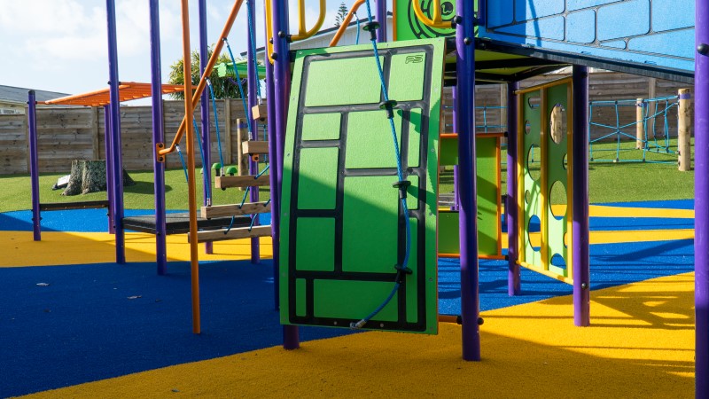 Spotlight on playground materials: PolyPlay & Timber. - Park Supplies